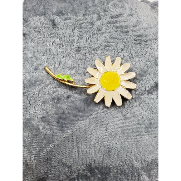 Albert Weiss | Jewelry | Vintage 96s Weiss Signed Gold Tone Enamel ...